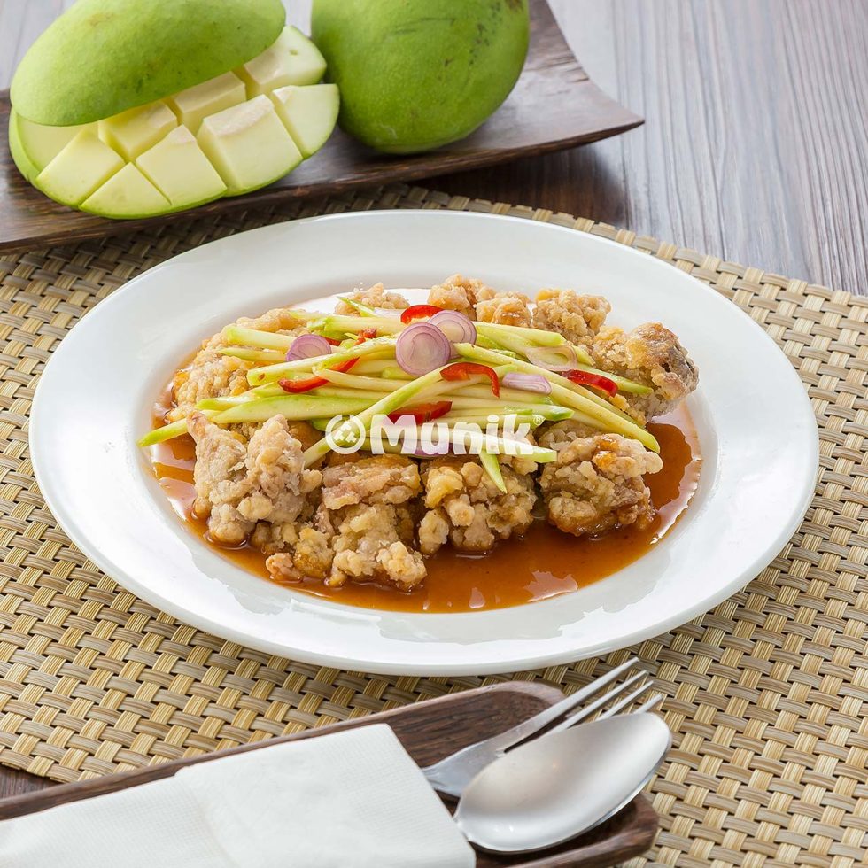 Salad Mangga | Munik Resto